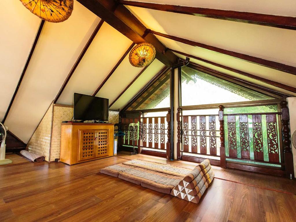 Lotus Paradise Retreat - Retreats and Venues