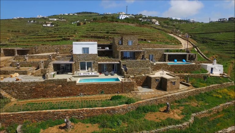 Amolia Luxury houses | Retreats and Venues